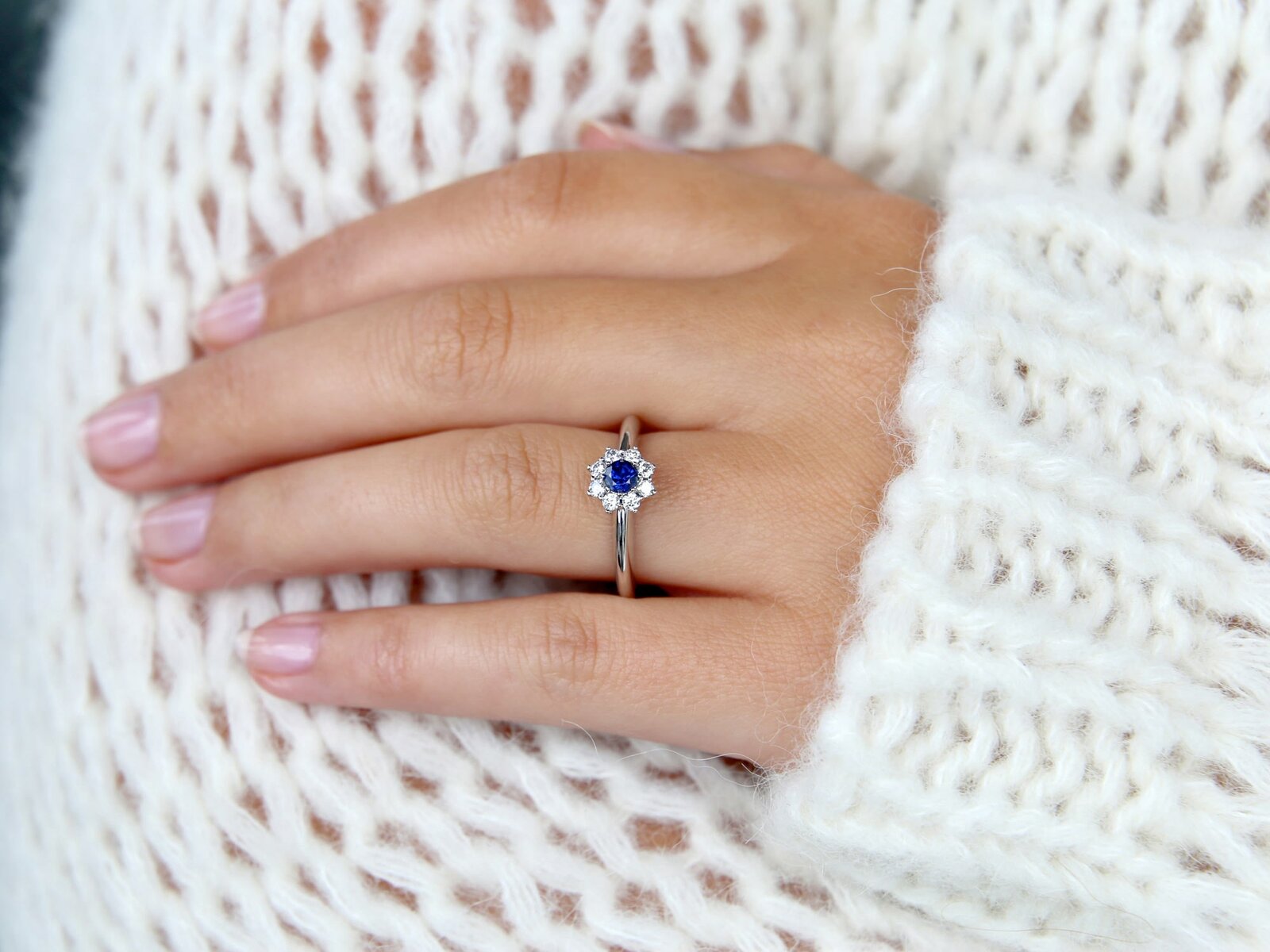 Anello di fidanzamento Lovely | ANELLODIFIDANZAMENTO.it